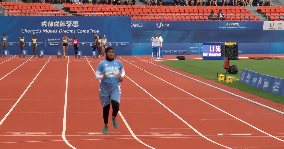 Somali sprinter runs 100m race in about 21 seconds