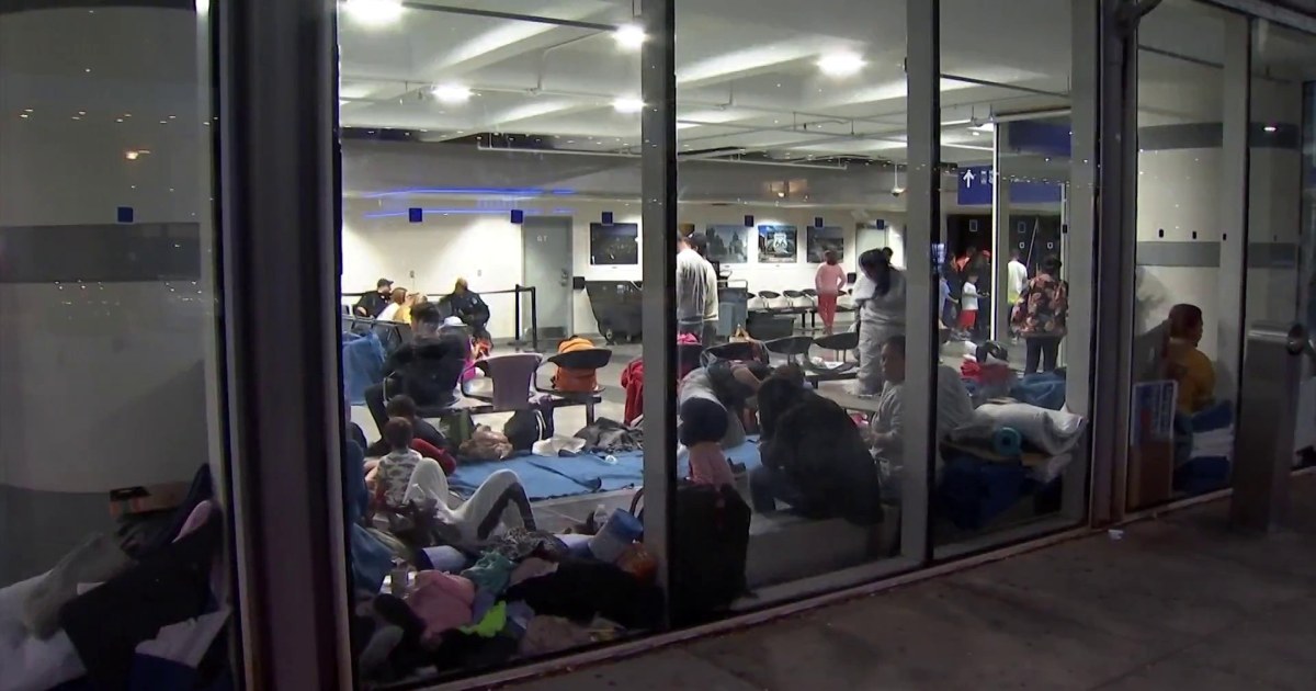 New warnings over Chicago’s migrant crisis