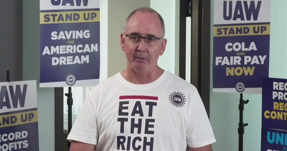 UAW president announces progress with GM, but says strike still continues