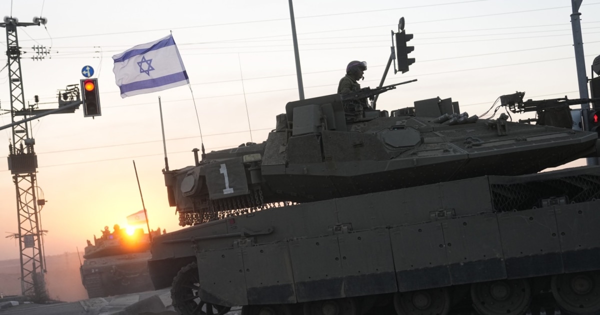 Israeli tanks move toward Gaza border ahead of ground invasion