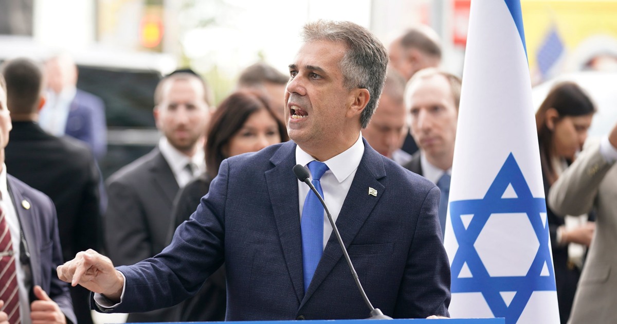 Video shows crowd heckling Israeli foreign minister amid remarks on ...