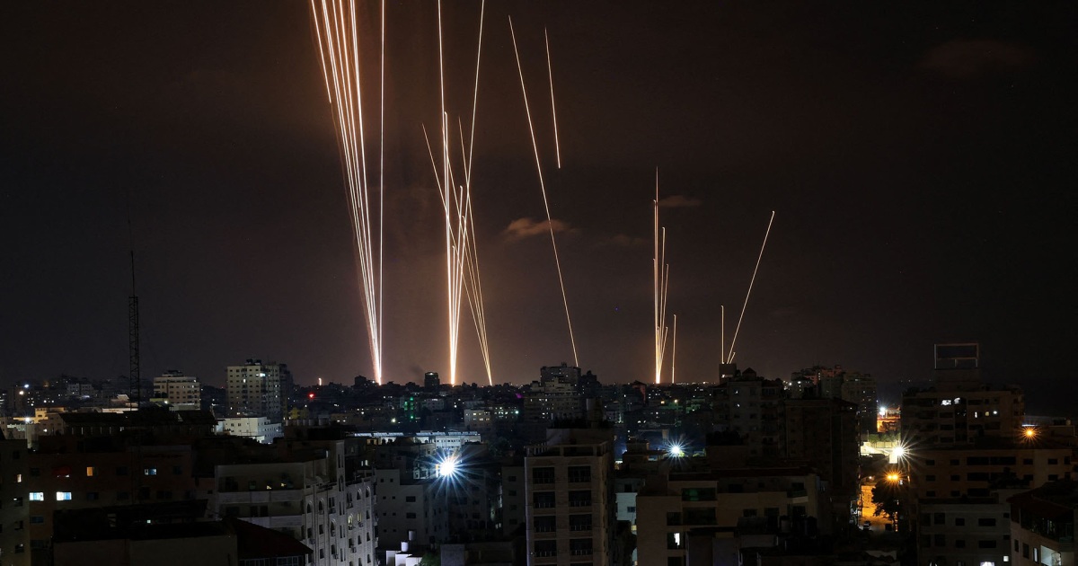 Hamas launches barrage of rockets toward Israel as night falls
