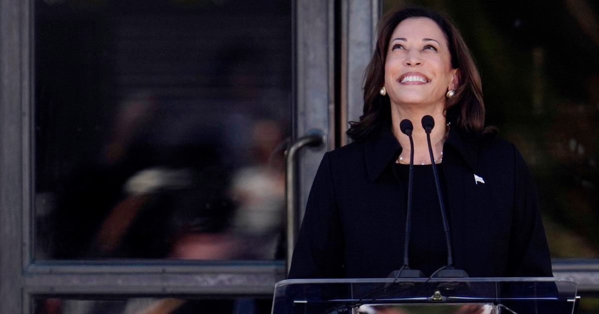 Harris speaks in Feinstein's honor at funeral