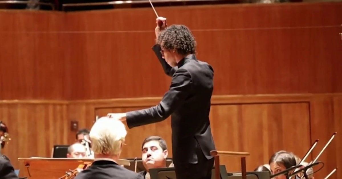 Baltimore Symphony Orchestra welcomes first Black music director