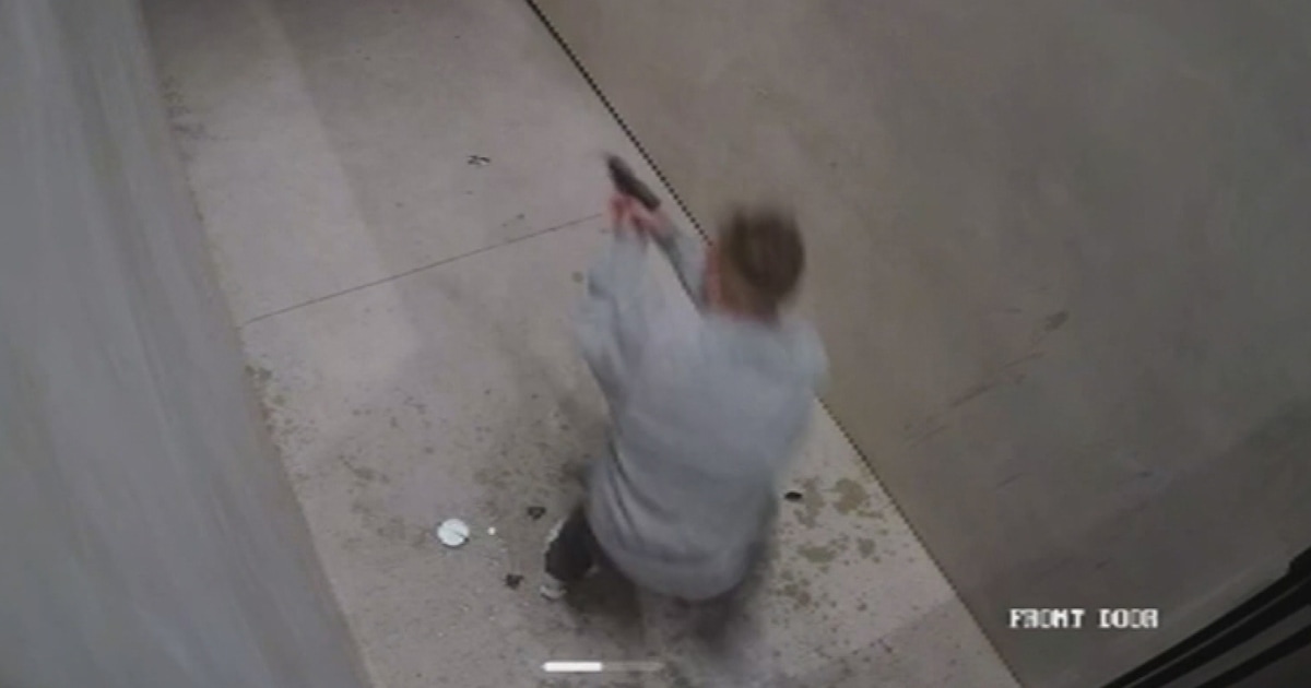 Video shows L.A. homeowner open fire on armed robbers