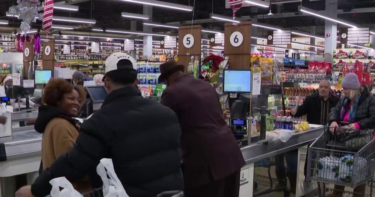 Consumer confidence at highest level in months, survey finds