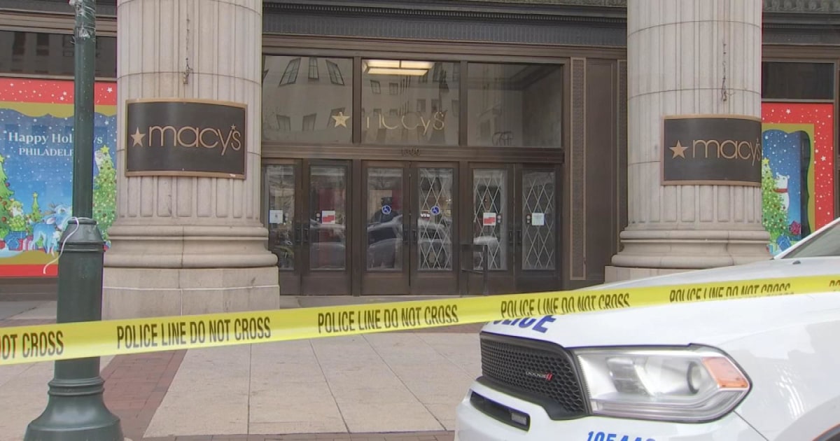 Suspect in custody following deadly stabbing at Philadelphia Macy's