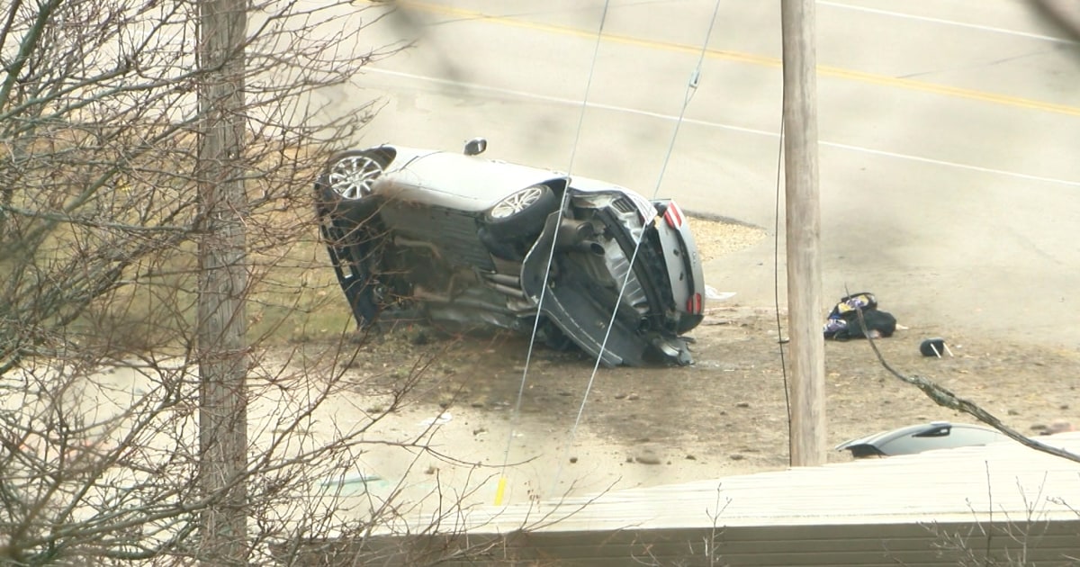 Two Wisconsin children killed after police chase, car crash