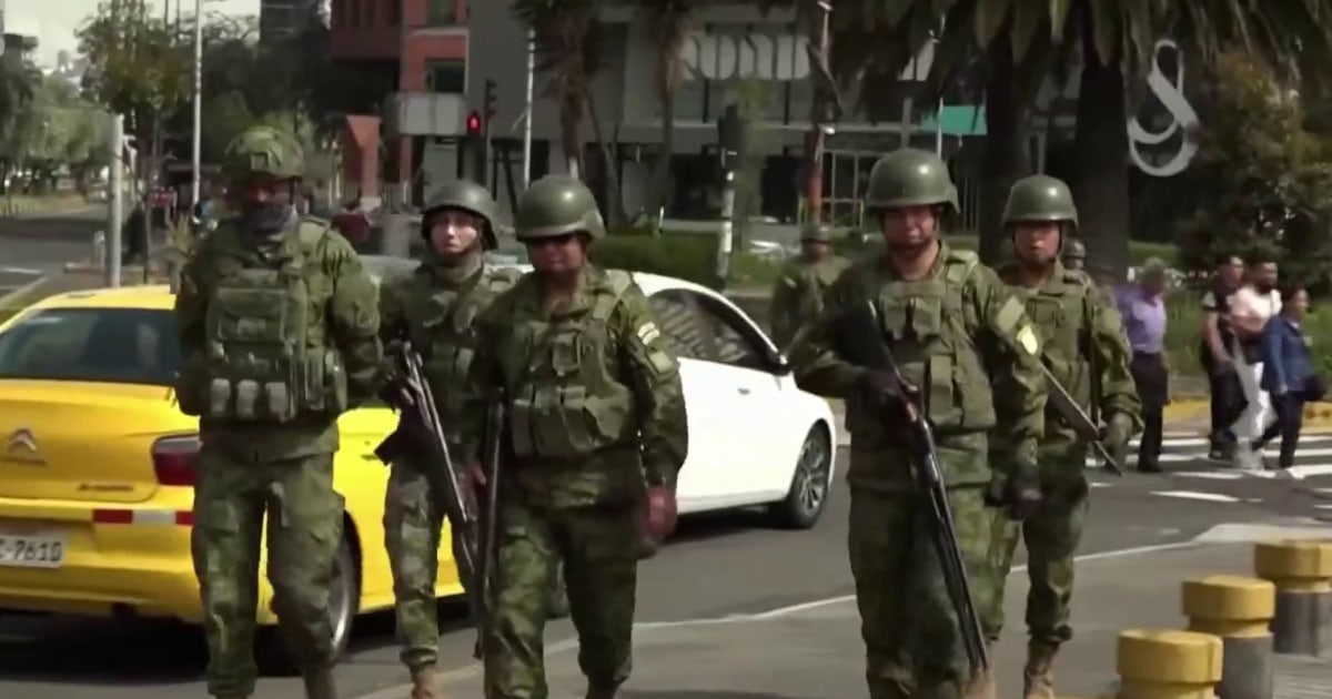 Ecuador Entra En Conflicto Armado Interno Tras Ataque De Pandillas A Estación De Televisión