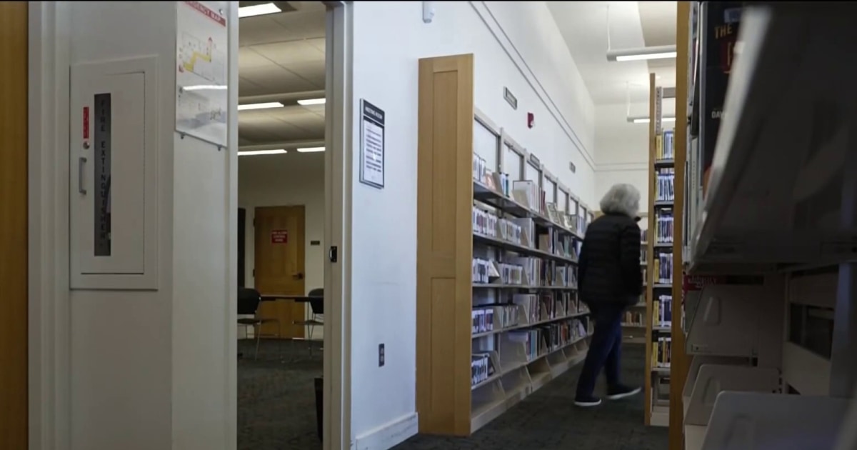 Librarians in Oregon share concerns about dangers at work