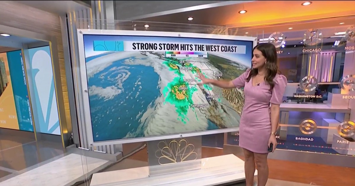 Strong storm hits the West Coast with heavy rain and snow