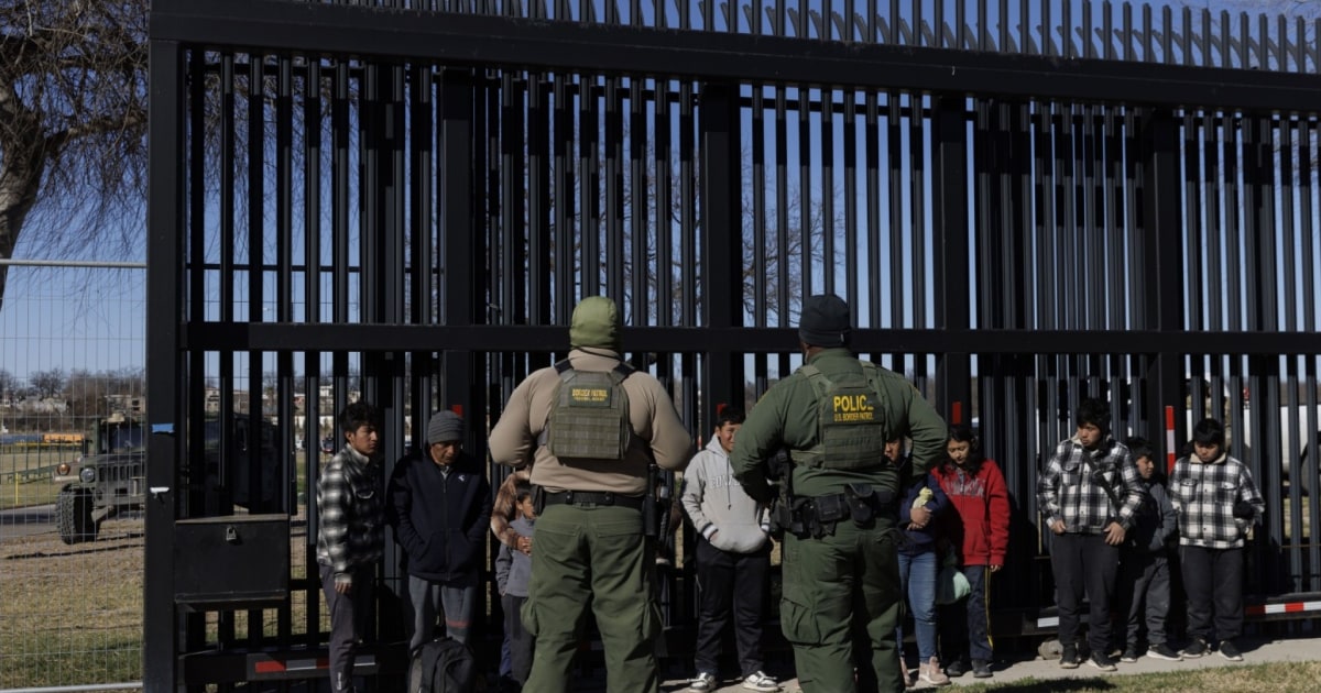 Senate set to release the details of border security and foreign aid bill