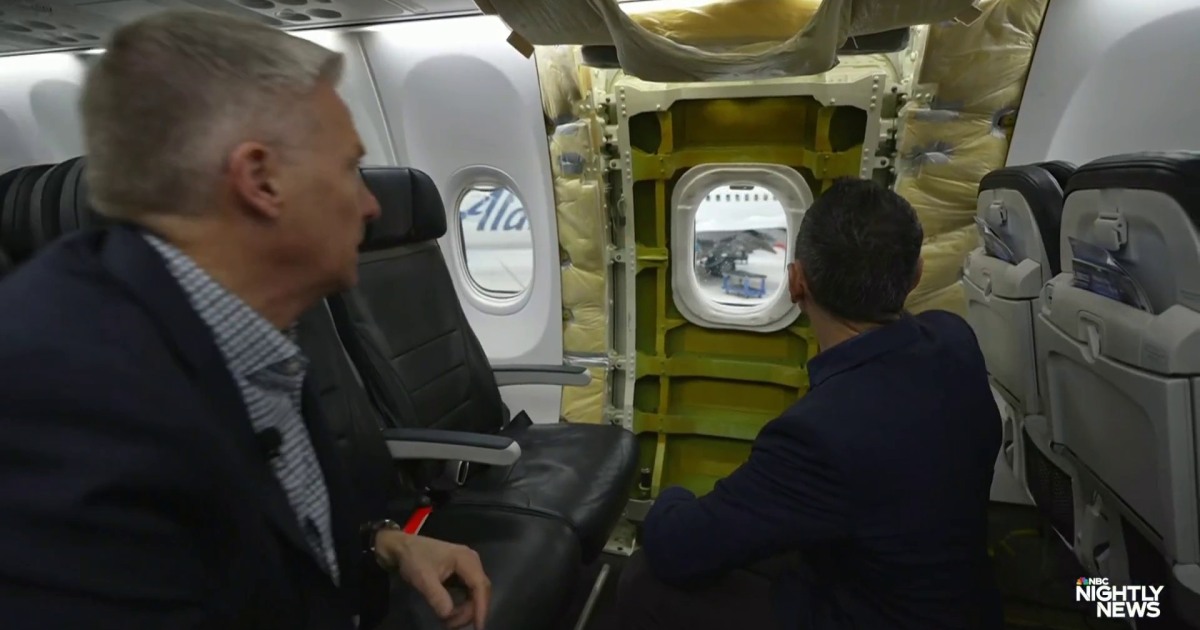 NTSB says Max 9 door plug left Boeing factory missing bolts