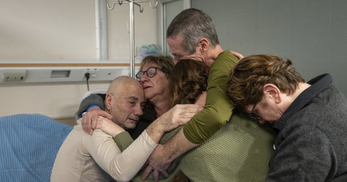 Israeli forces storm Gaza Strip apartment, rescue two hostages