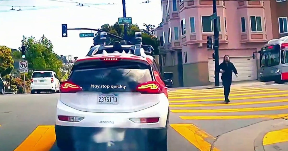 California lawmaker proposes crack down on driverless cars loophole