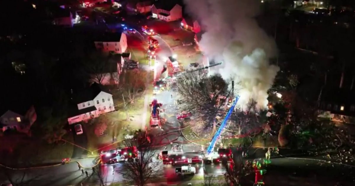 Firefighter killed, others injured in 'horrific' Virginia home explosion