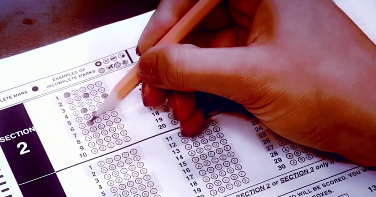 Yale reinstates standardized test requirement