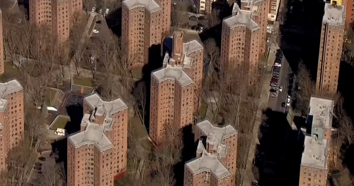 At Least 70 Nyc Housing Employees Charged In Bribery Bust