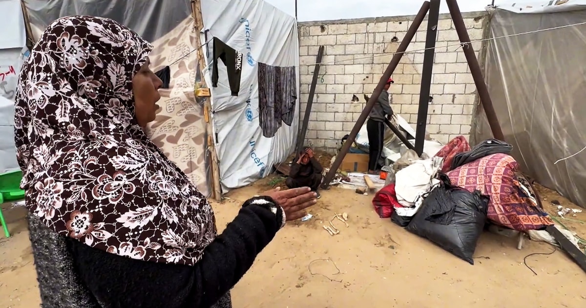 Video shows displaced Gazans leaving Rafah as Israel attacks