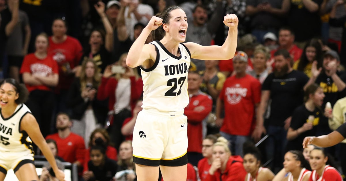 Watch Caitlin Clark break NCAA basketball all-time scoring record