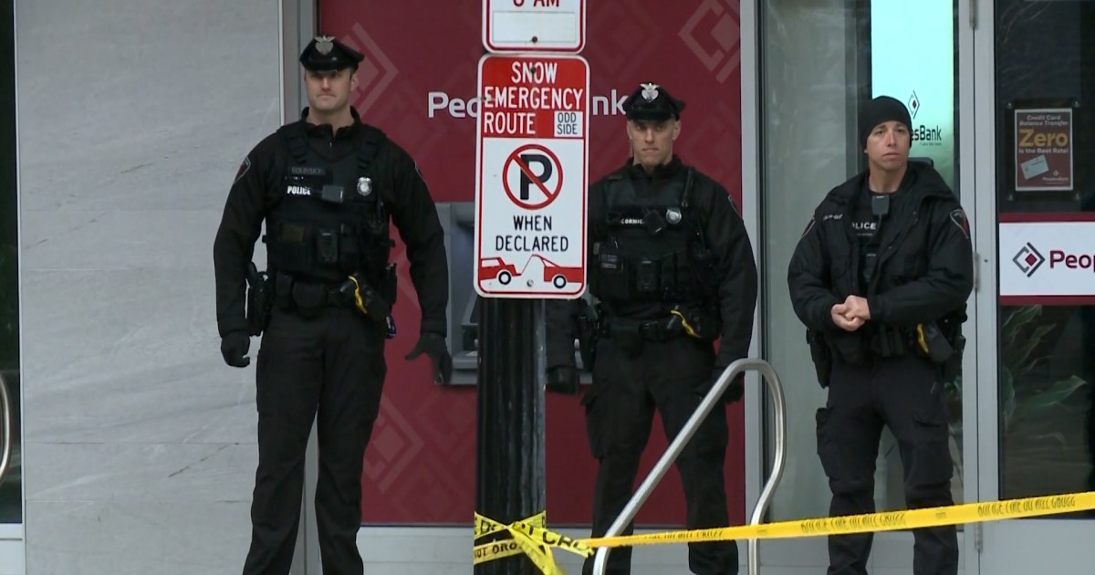 Suspicious package found in Pennsylvania library amid bomb threats