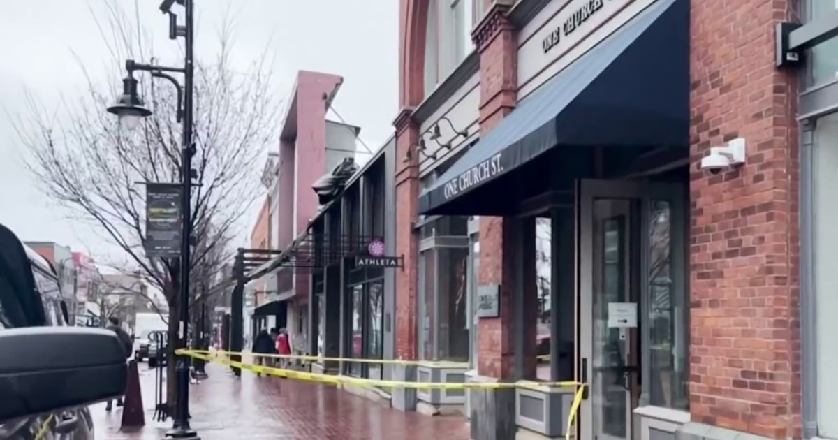 Fire breaks out at Sen. Sanders' Vermont office