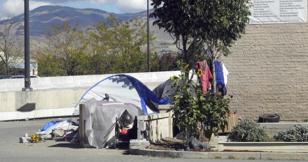 Supreme Court considers laws in regard to homelessness