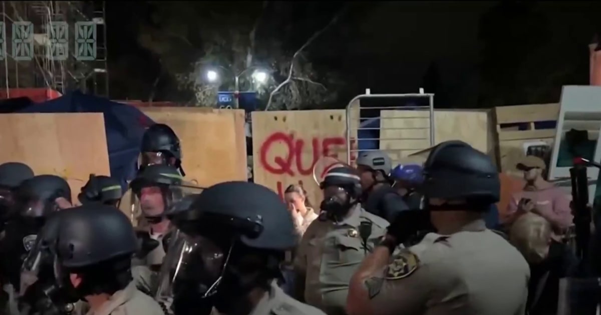 Counter protest clashes at UCLA went unchecked by police for several hours