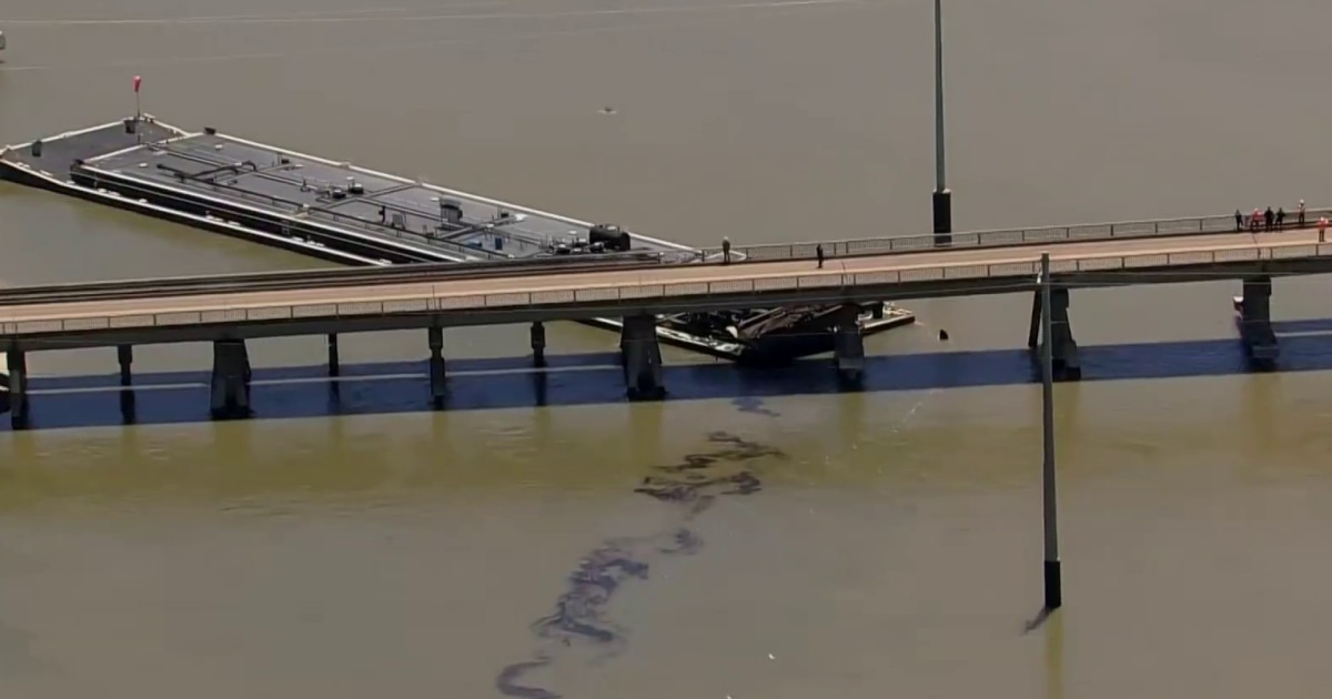 Ship hits bridge in Galveston, Texas, creating oil spill