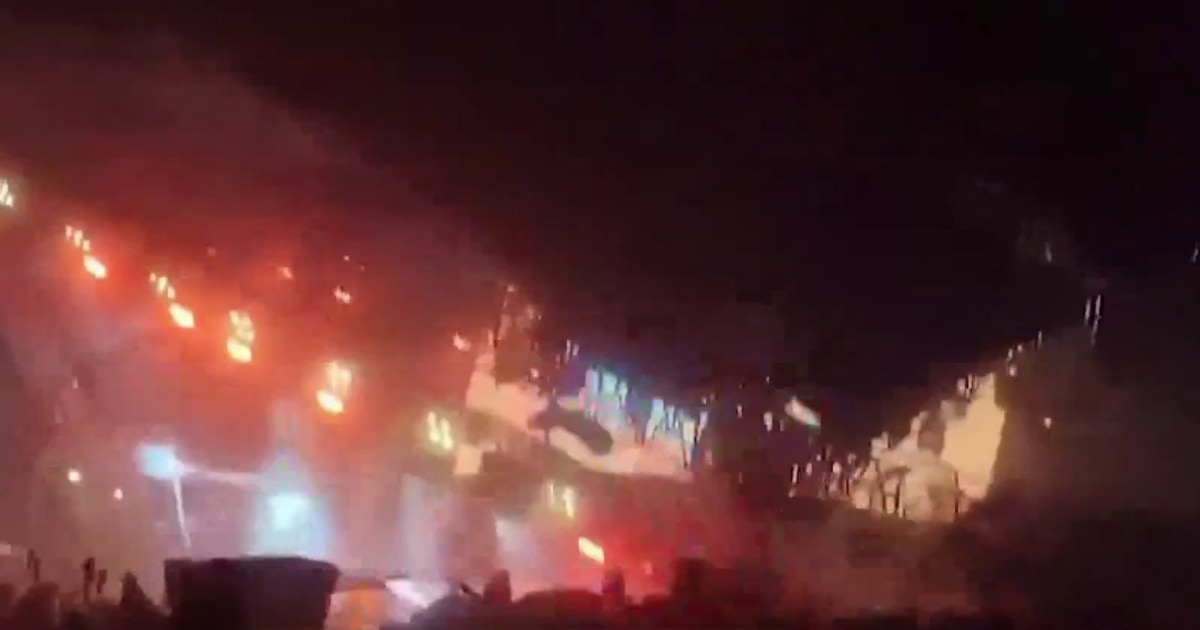 Video shows stage collapsing at campaign rally in Mexico