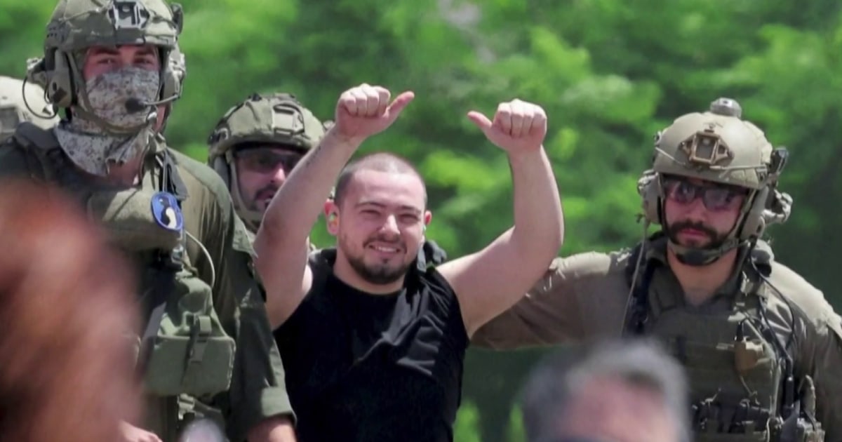 New video shows dramatic moments as Israeli officers rescue hostages ...