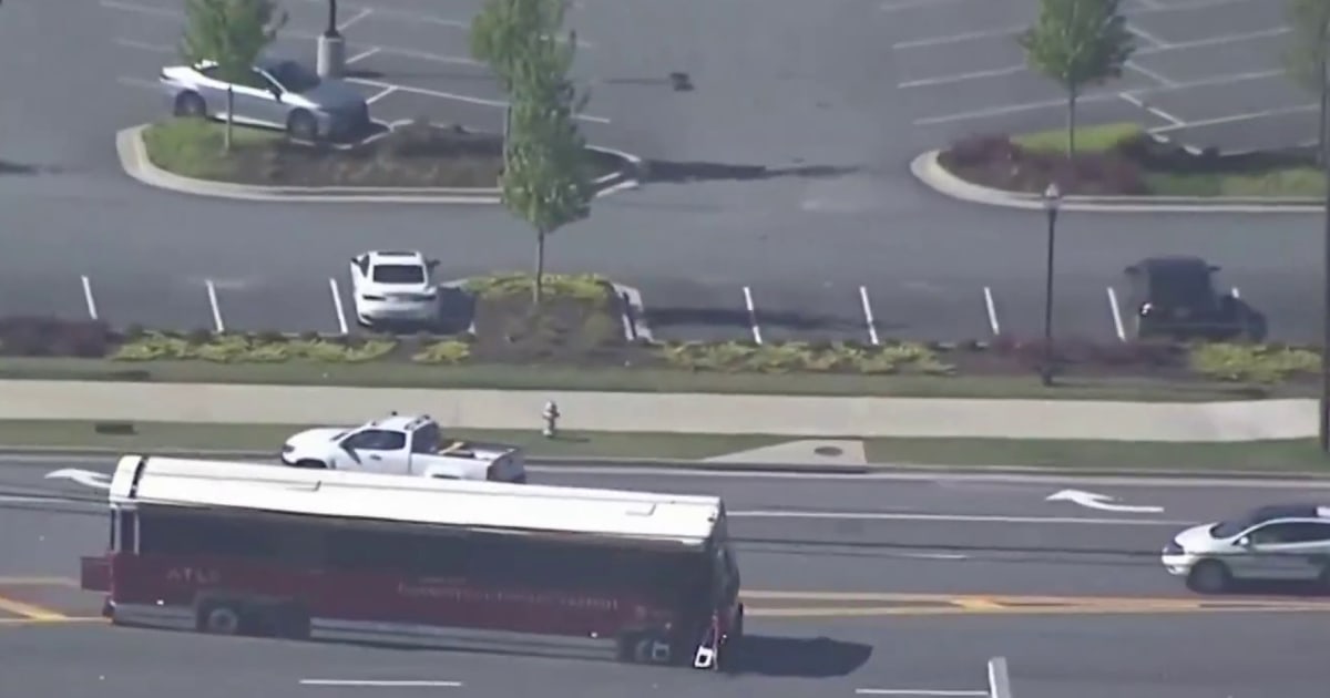 Suspect in custody following deadly Atlanta bus hijacking