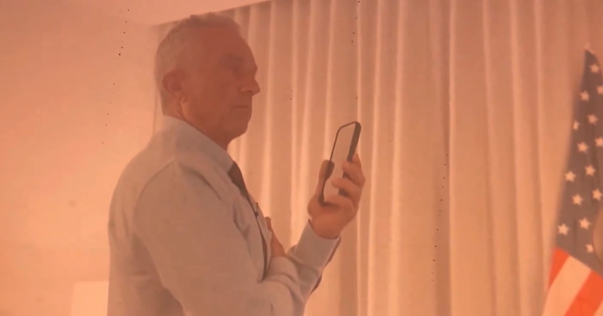 Video shows Robert Kennedy Jr. on the phone with Trump one day after ...
