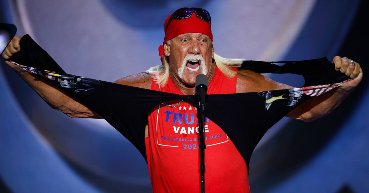 Watch: Hulk Hogan rips off shirt at Republican National Convention