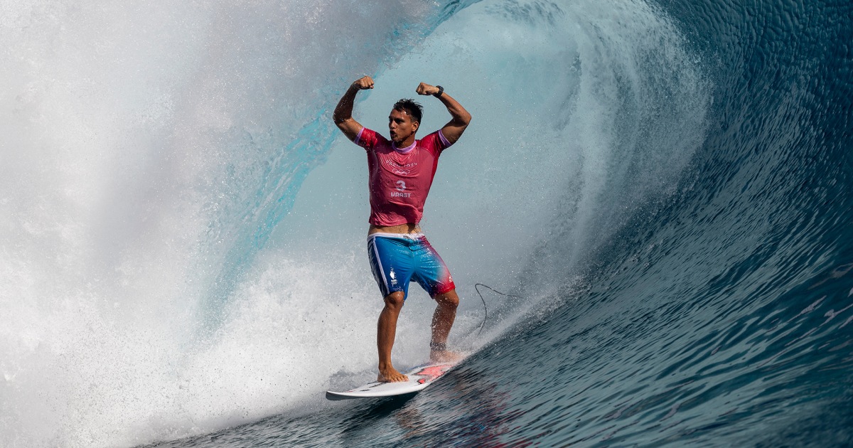 Kauli Vaast takes the gold medal in men's surfing final at 2024 Olympics