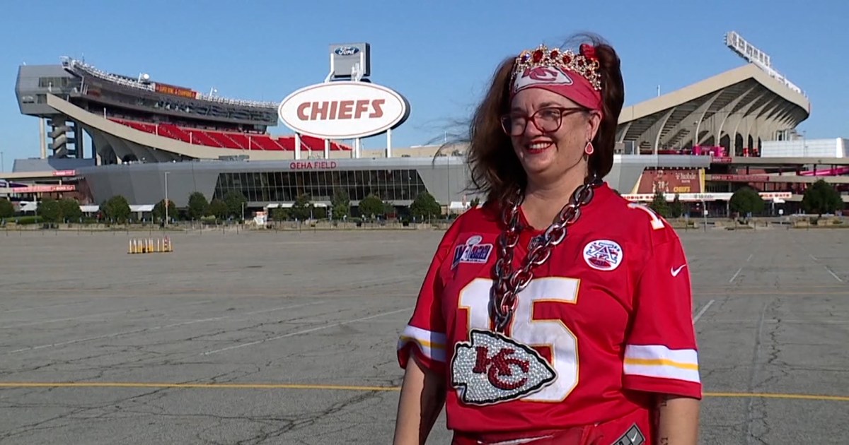Kansas City Chiefs fans get excited for another football season