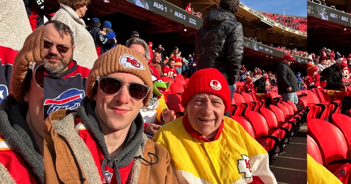 93-year-old Chiefs fan kicks off his 50th year as a season ticket holder