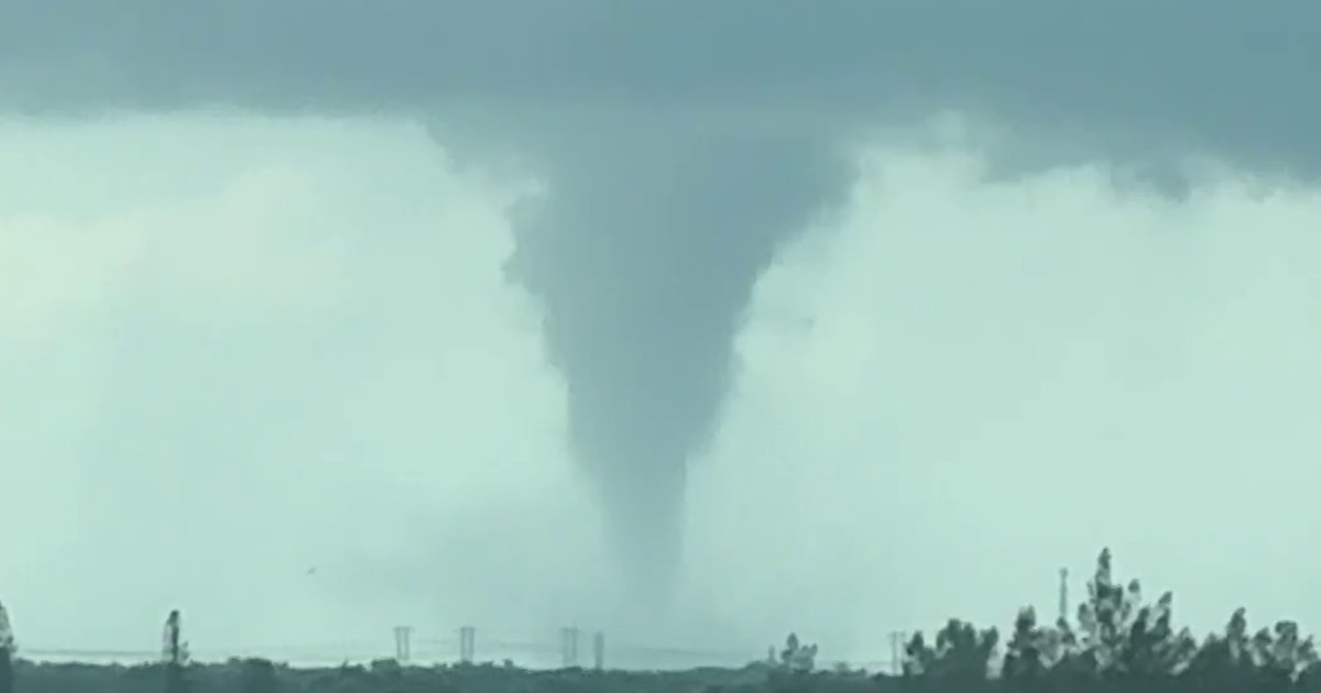MILTON UPDATE: Tornado outbreak in Florida as hurricane approaches