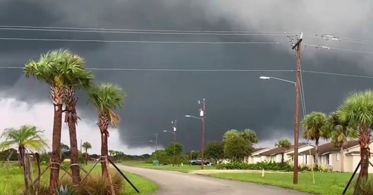 Multiple tornadoes seen in Florida ahead of Milton's landfall