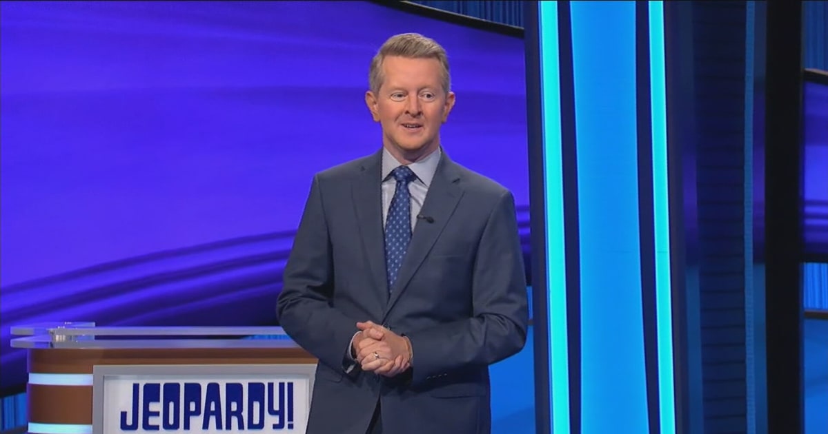 'Jeopardy!' host Ken Jennings apologizes after 'problematic' clue