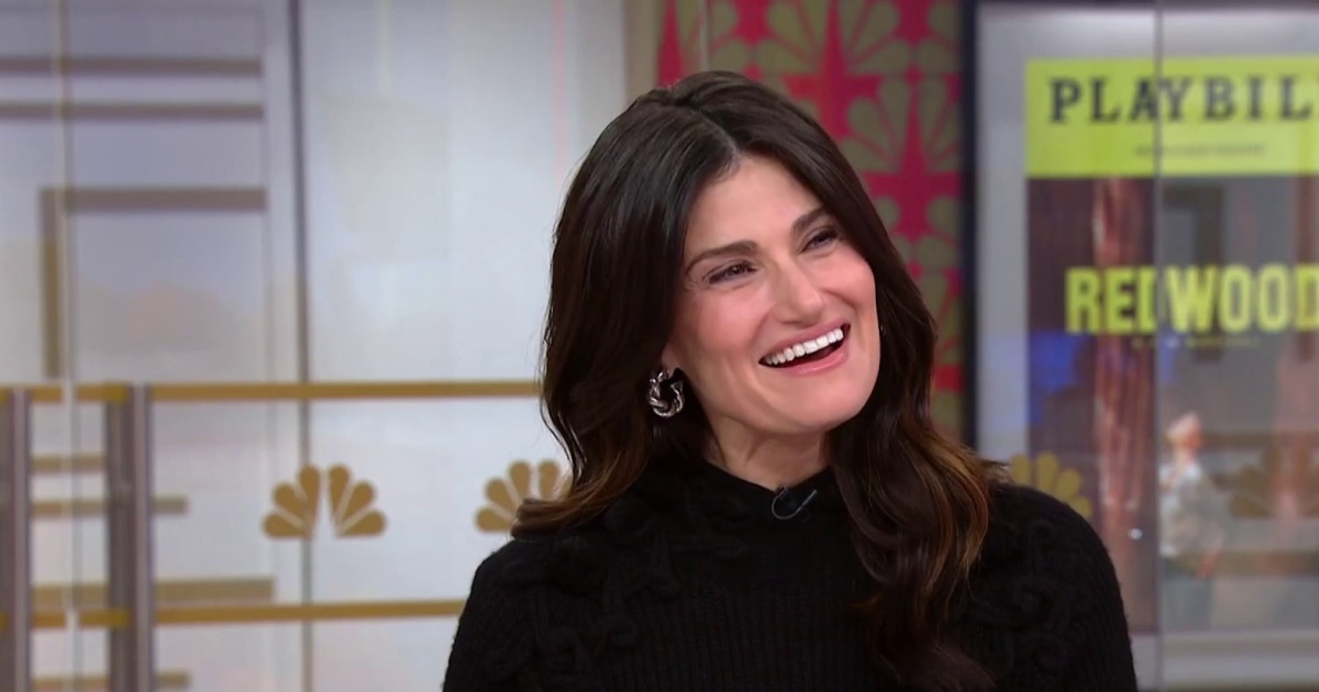 Idina Menzel returns to Broadway for first time in a decade with 'Redwood'