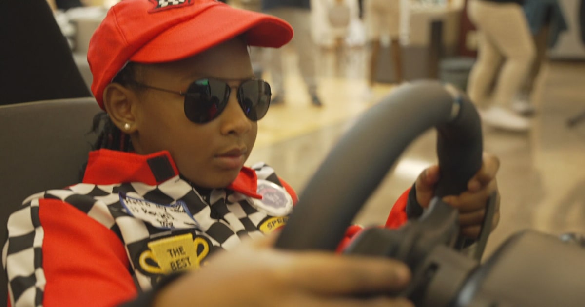 ‘Sim 4 STEM' program driving girls to pursue STEM careers in auto racing