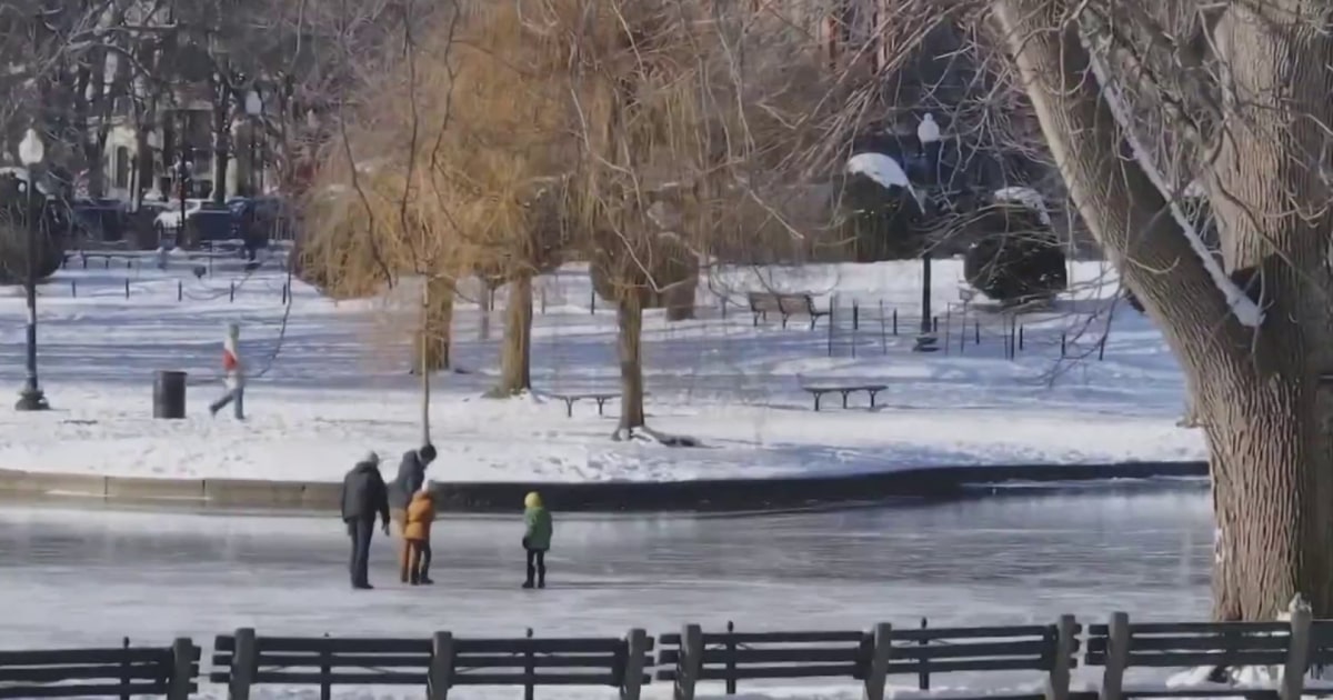 How climate change is making white Christmas a rare event