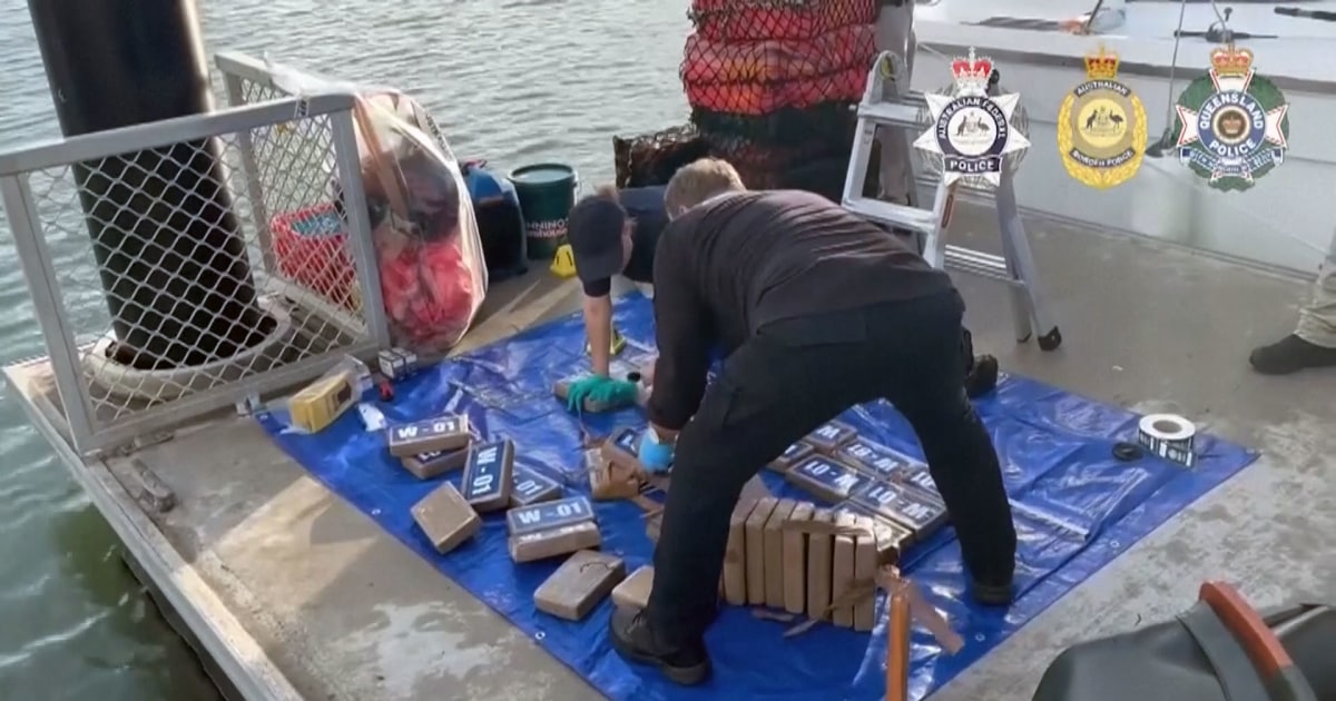 Australian police seize record 2.3 tons of cocaine