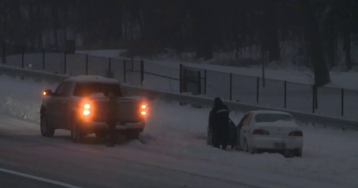 Kansas City comes to a halt after weekend winter storm and freezing ...