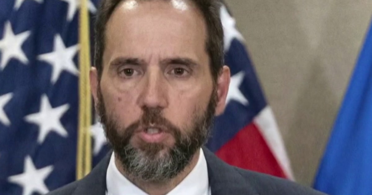 Trump tenta bloquear a divulgação do relatório do procurador especial ...