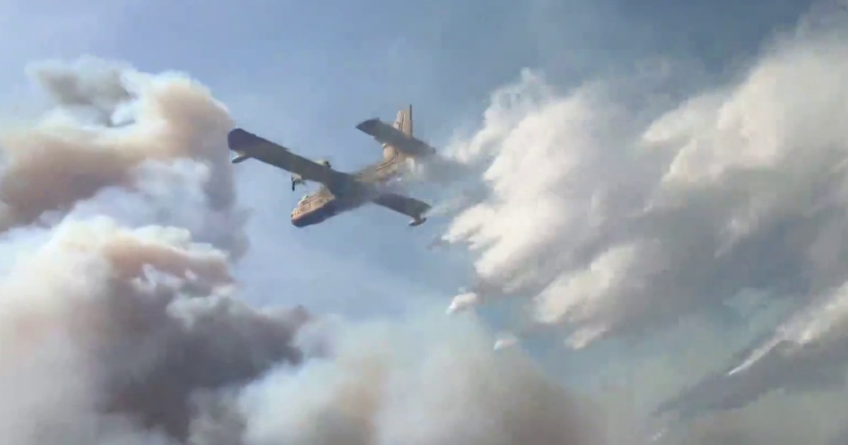 Air attack used against new wildfire near Los Angeles