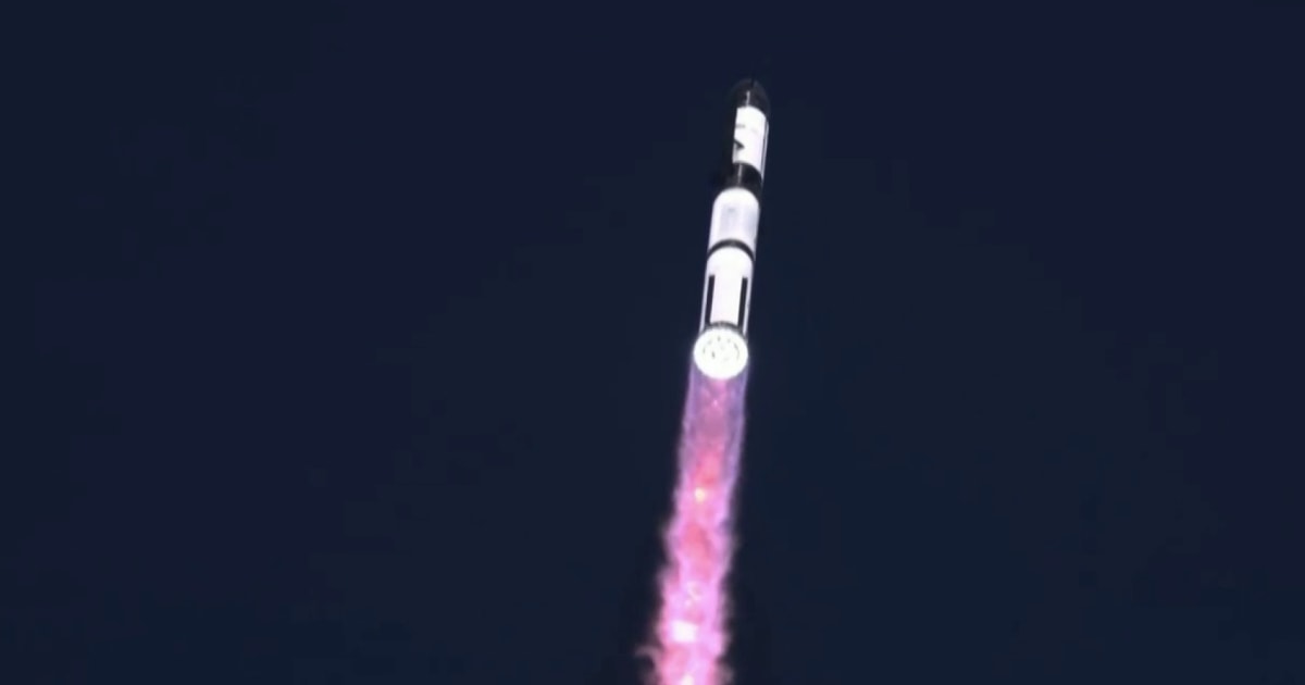 SpaceX Starship test flight fails after losing contact mid-flight