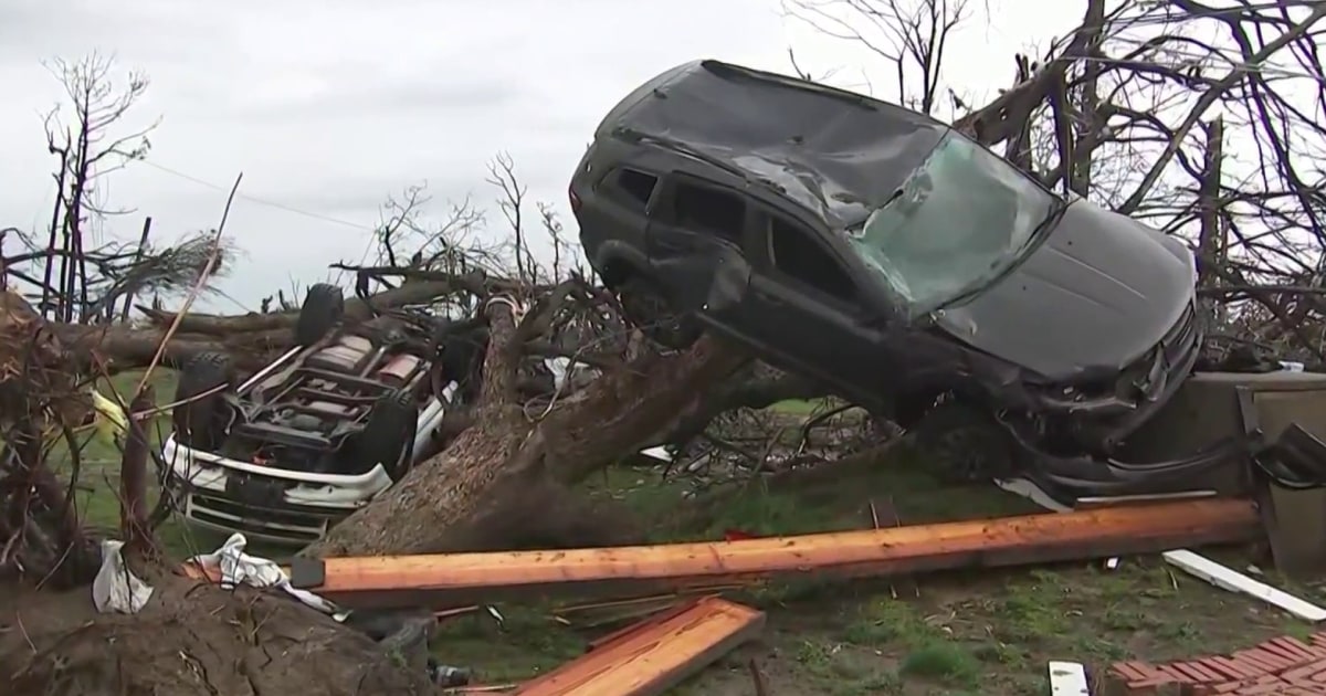 Multiple fatalities confirmed as powerful storms push across U.S.