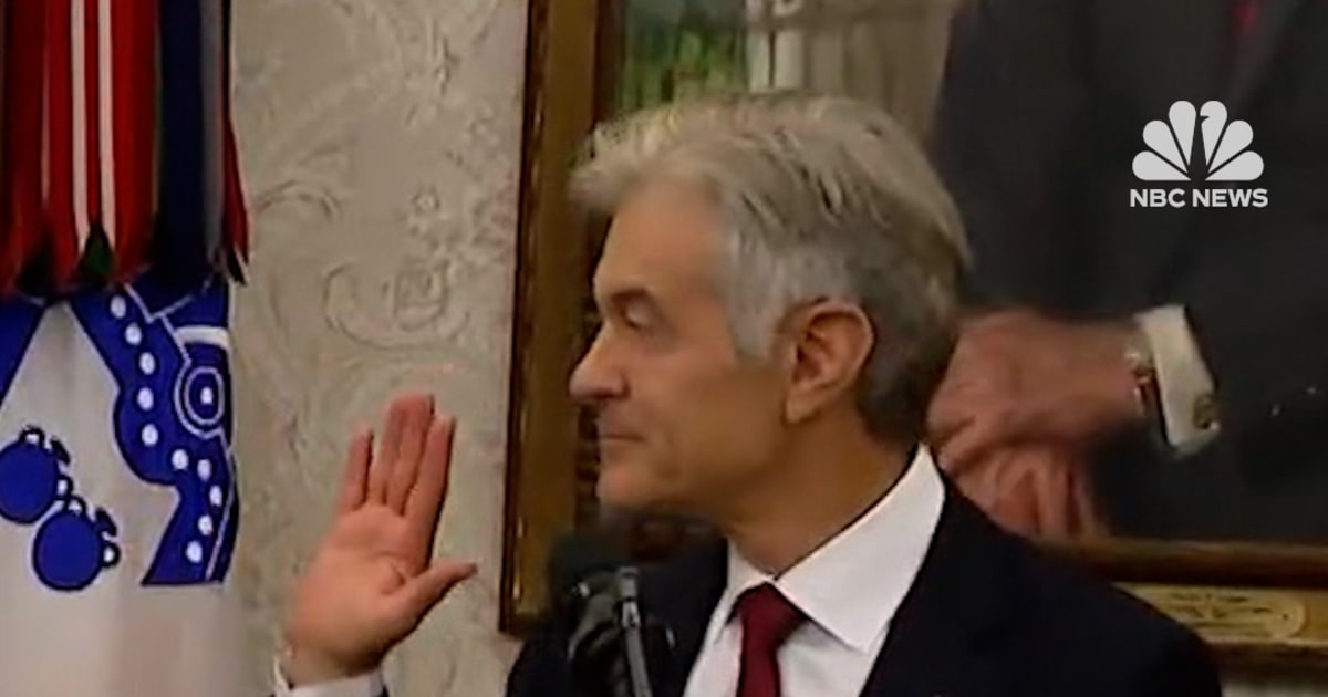 Dr. Oz sworn in as Medicare and Medicaid chief